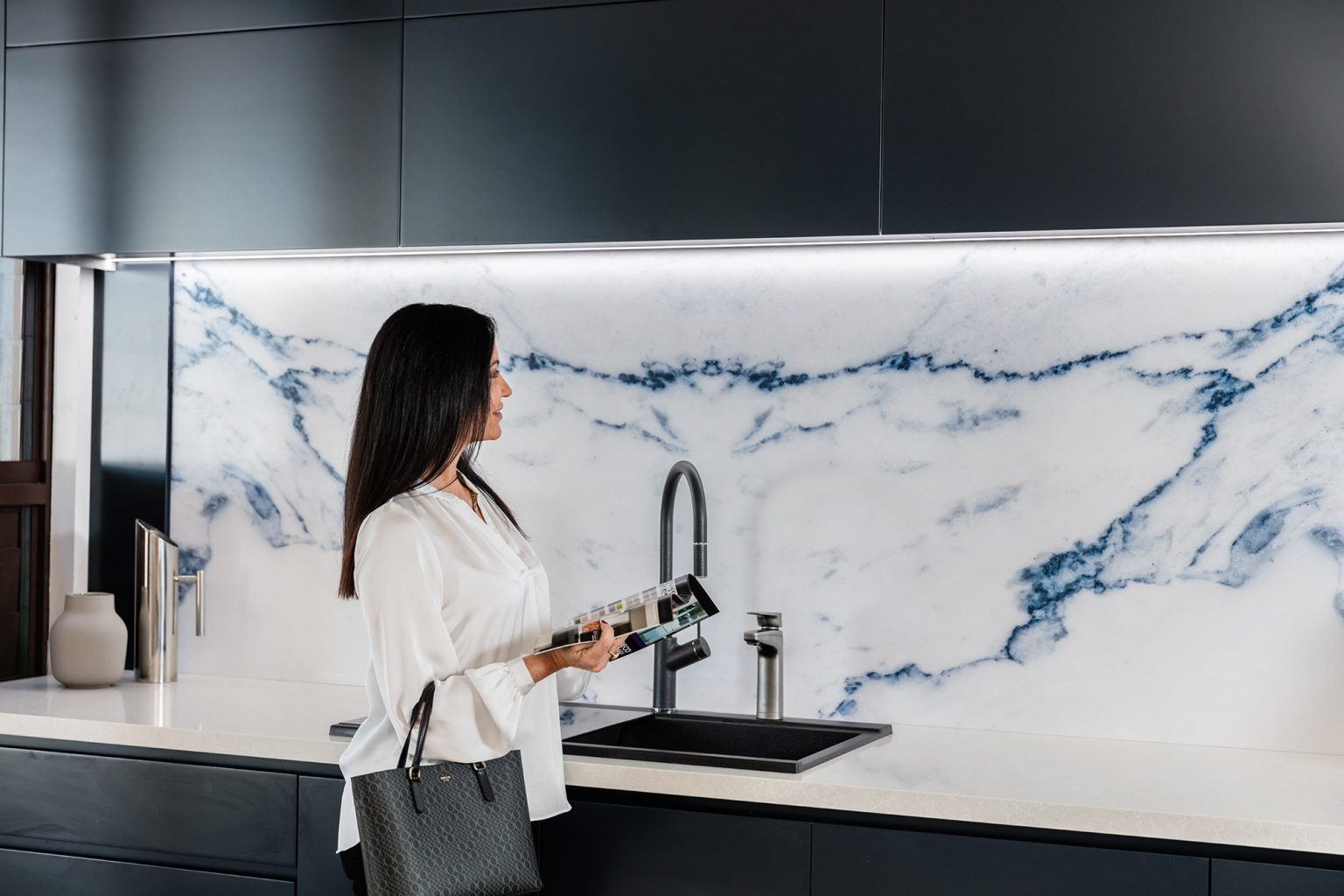 About DecoSplash® - Aluminium Splashbacks - Australian Made